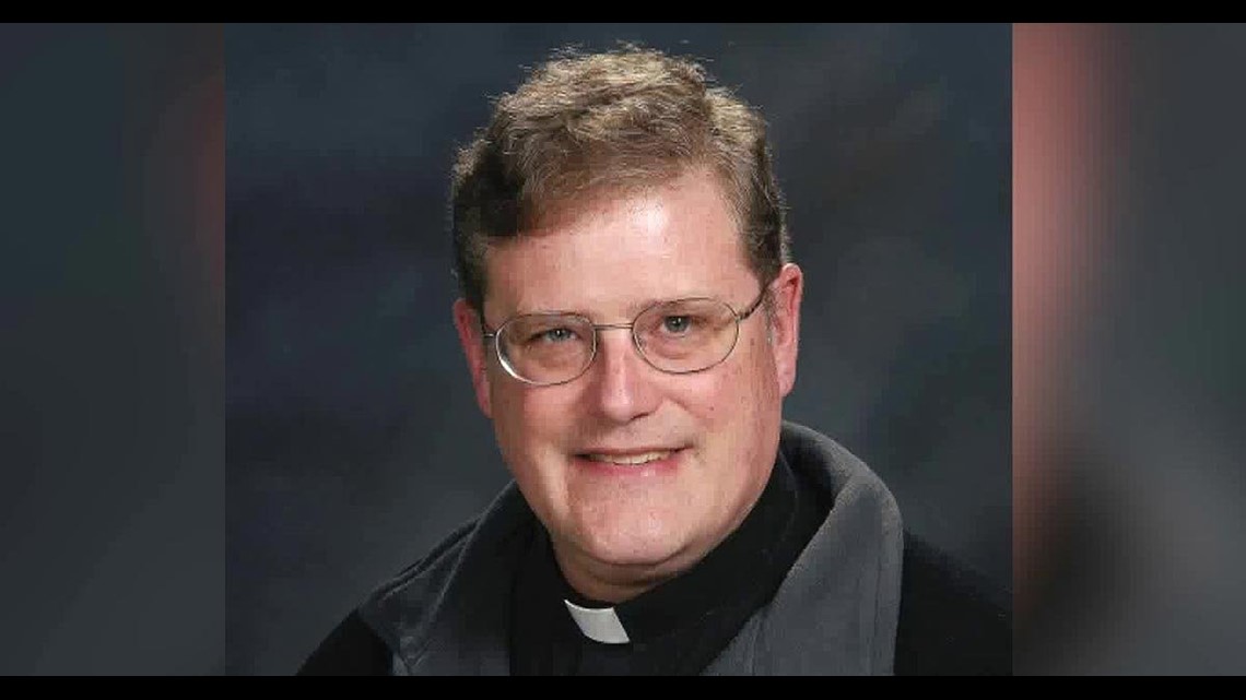 Virginia priest takes leave of absence after revealing he was an ...