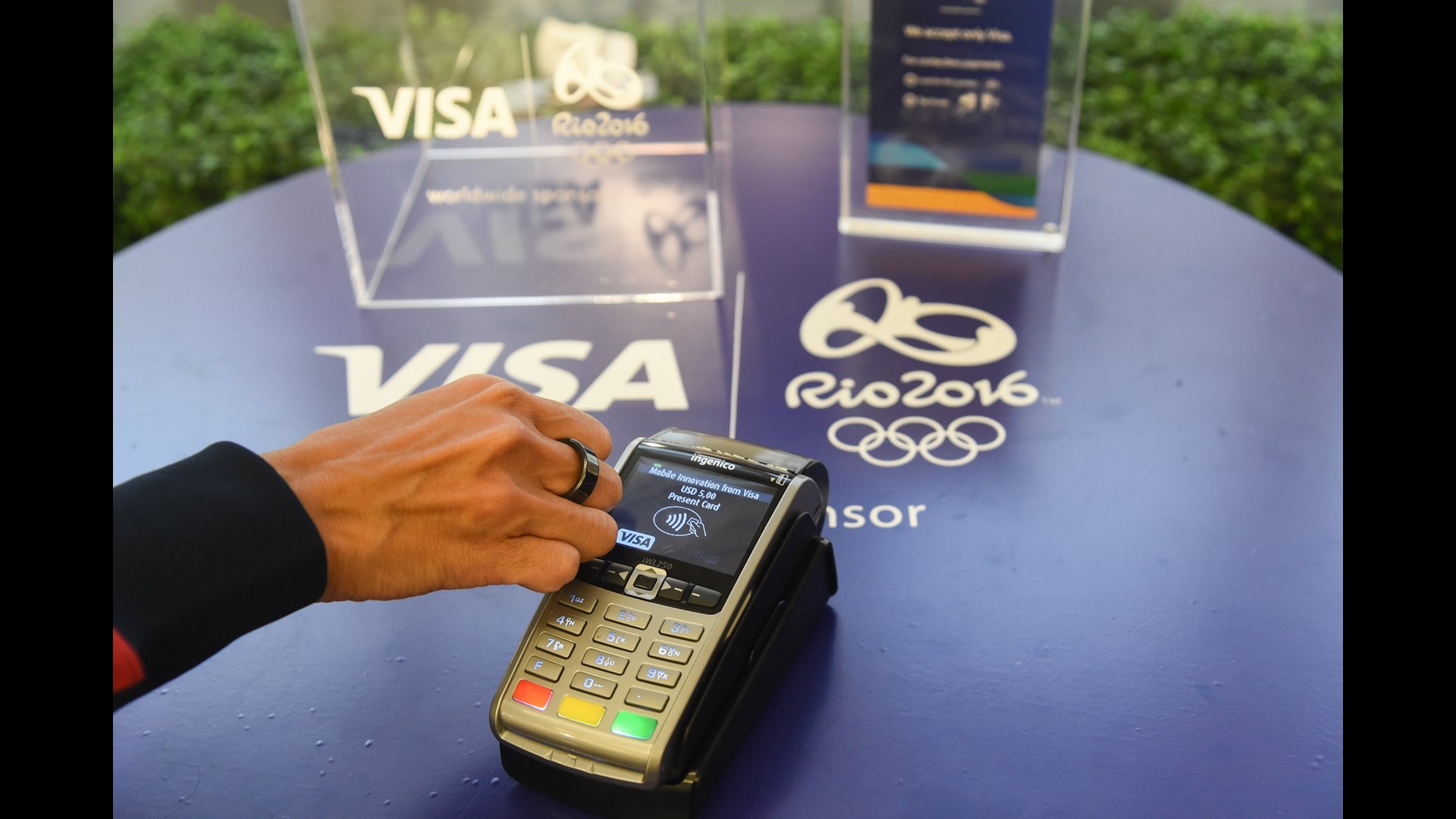 Forget about debit cards — here come debit rings | fox43.com