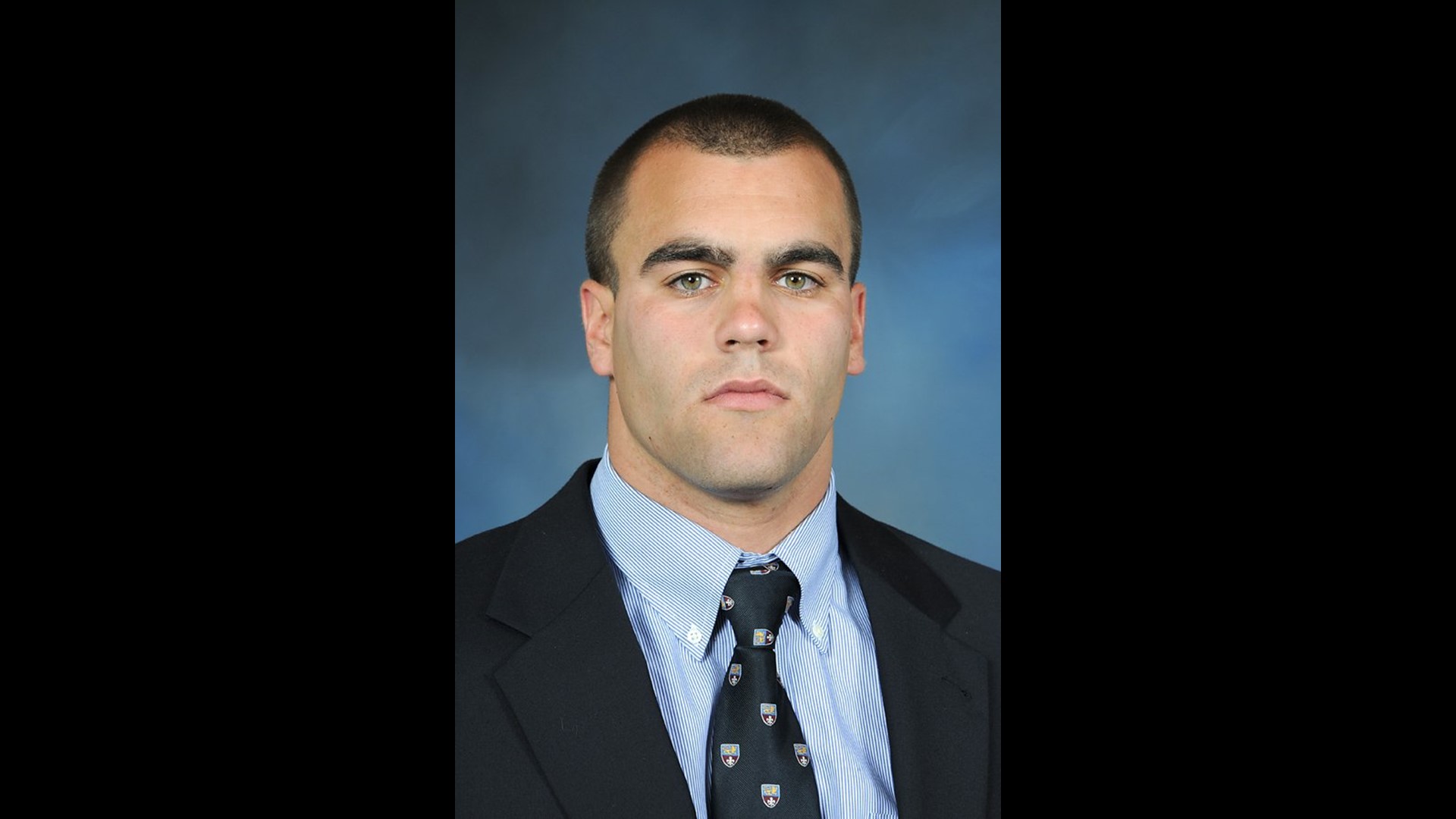Former Shippensburg University defensive lineman, Jake Metz, signs with ...