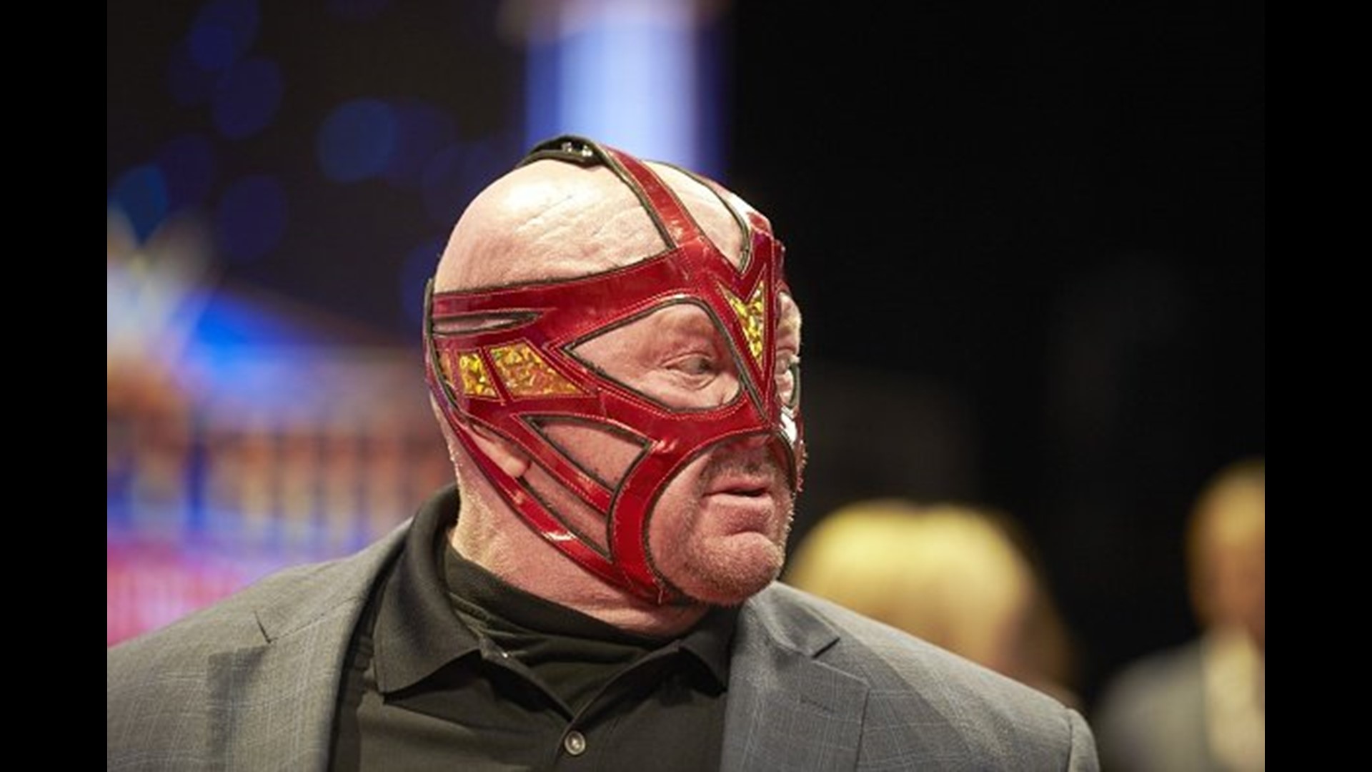 Former pro wrestler Big Van Vader dies at age 63 | fox43.com