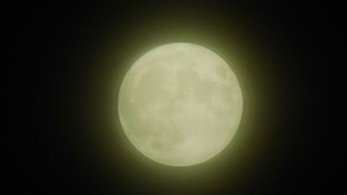 PHOTO GALLERY: Super Blue Moon skies across Pa. | fox43.com