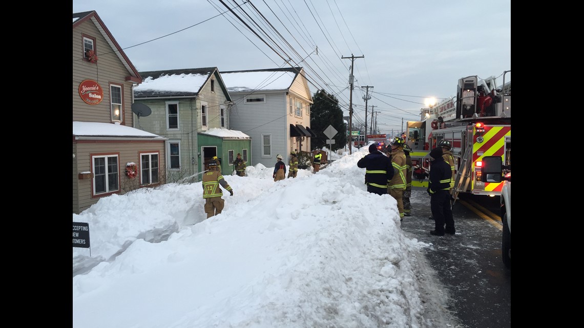 Crews battle house fire in Lemoyne | fox43.com