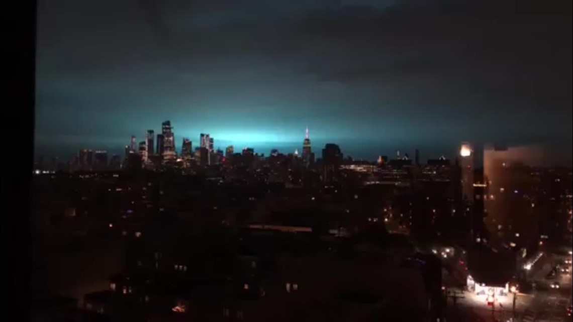 A transformer explosion turned the New York City skyline blue | fox43.com