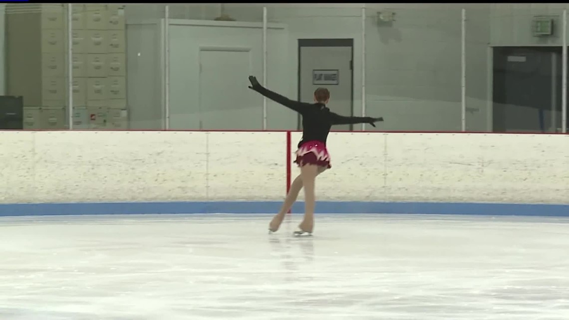 Sports Spotlight: Local figure skater wins U.S. Regionals | fox43.com