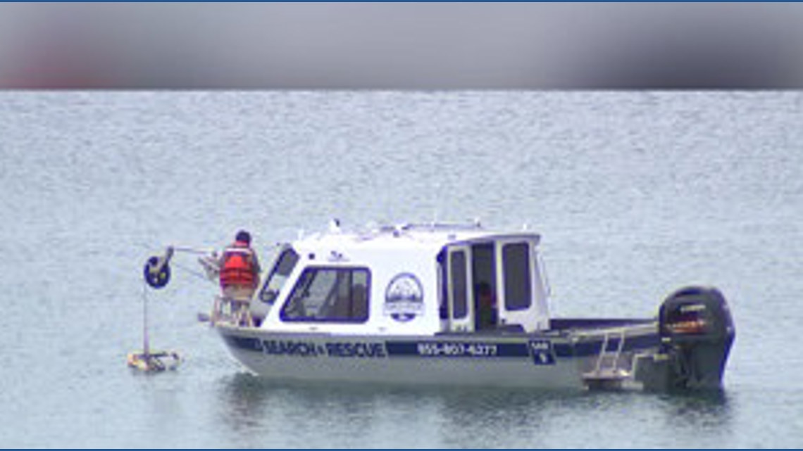 Search for missing person closes York County lake | fox43.com