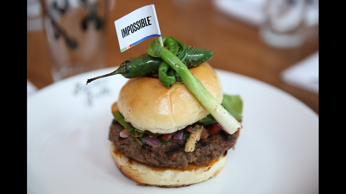 New vegan ‘Impossible Burger’ bets it can fool most meat-eaters | fox43.com
