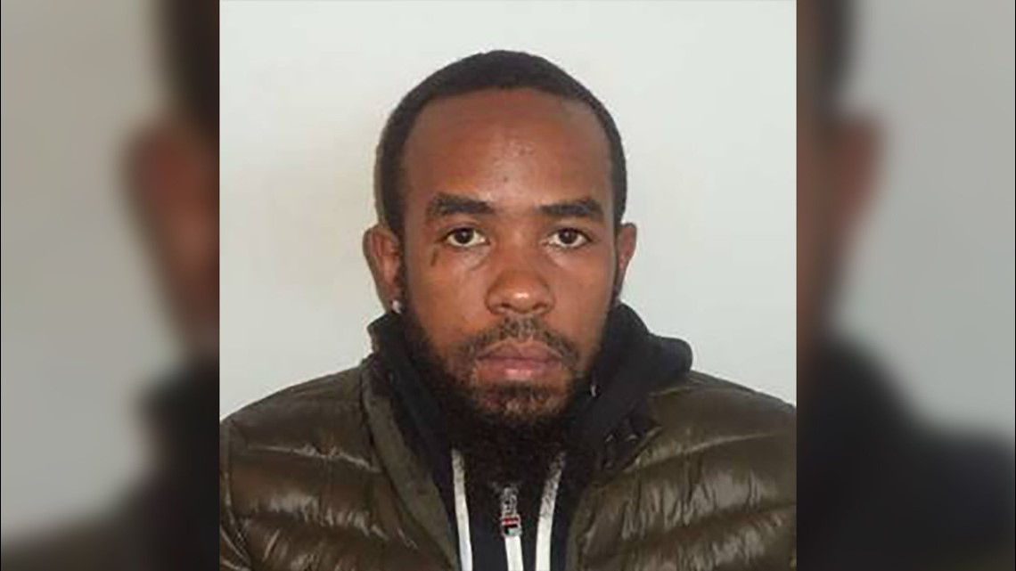 Police arrest suspect in deadly Popeyes stabbing in Maryland | fox43.com