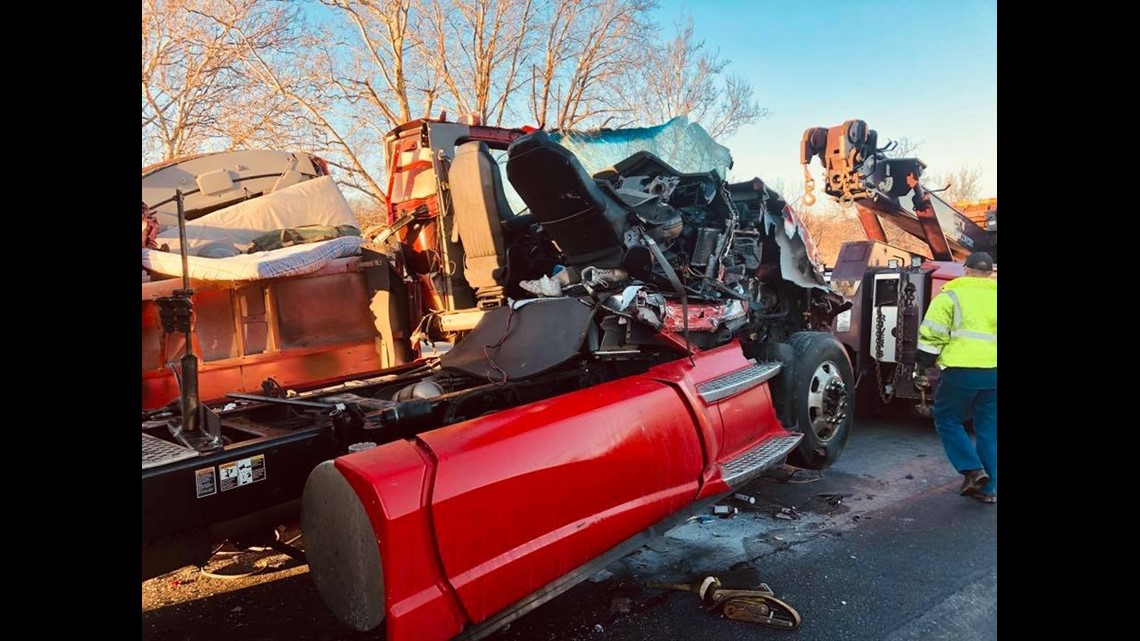 Update: I-83 northbound lanes back open following crash involving ...
