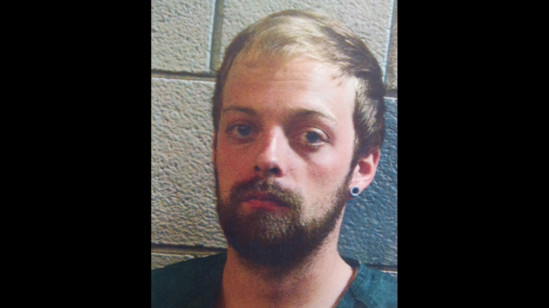 Witnesses chase down robbery suspect in Carlisle | fox43.com