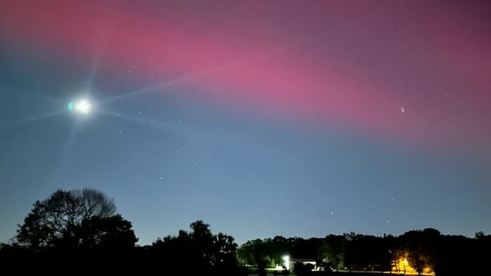 Northern lights shine across central Pa. sky | PHOTO GALLERY | fox43.com