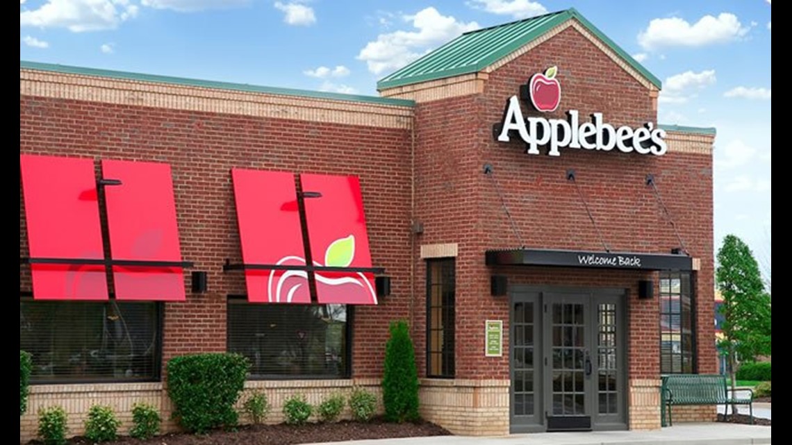 Man can’t sue Applebee’s because he was burned by fajitas while praying ...