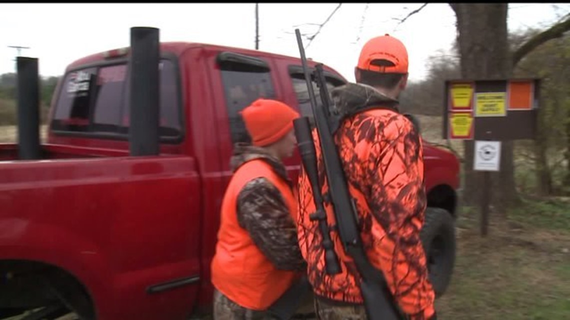Drivers beware: deer rifle hunting season underway | fox43.com