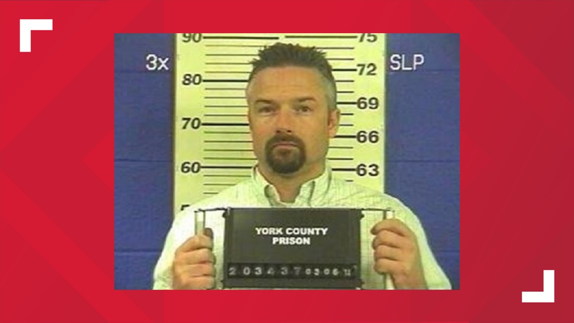 Man freed on $1 bail while awaiting retrial in wife's death | fox43.com