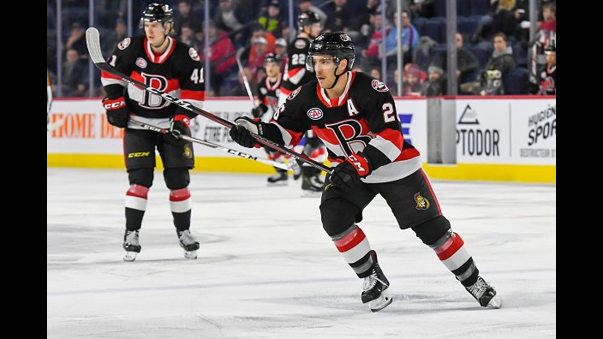 Pittsburgh Penguins acquire F Ben Sexton, D Macoy Erkamps | fox43.com