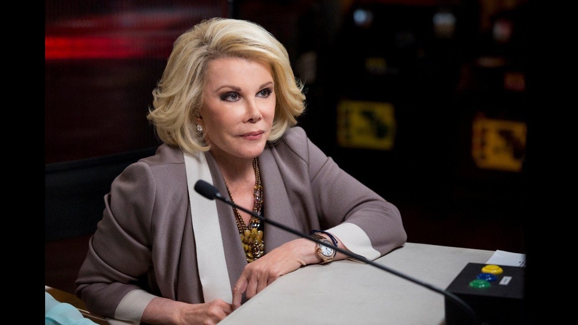 Source: Joan Rivers’ doctor took selfie, began biopsy before her ...