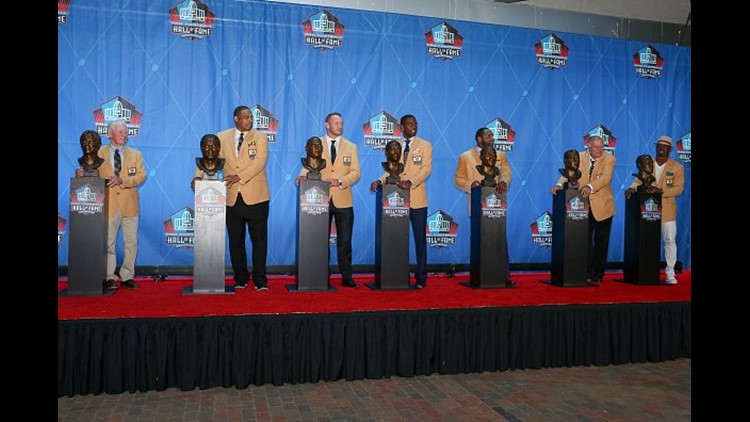 Ravens’ LB Ray Lewis, Eagles’ S Brian Dawkins inducted into Pro ...