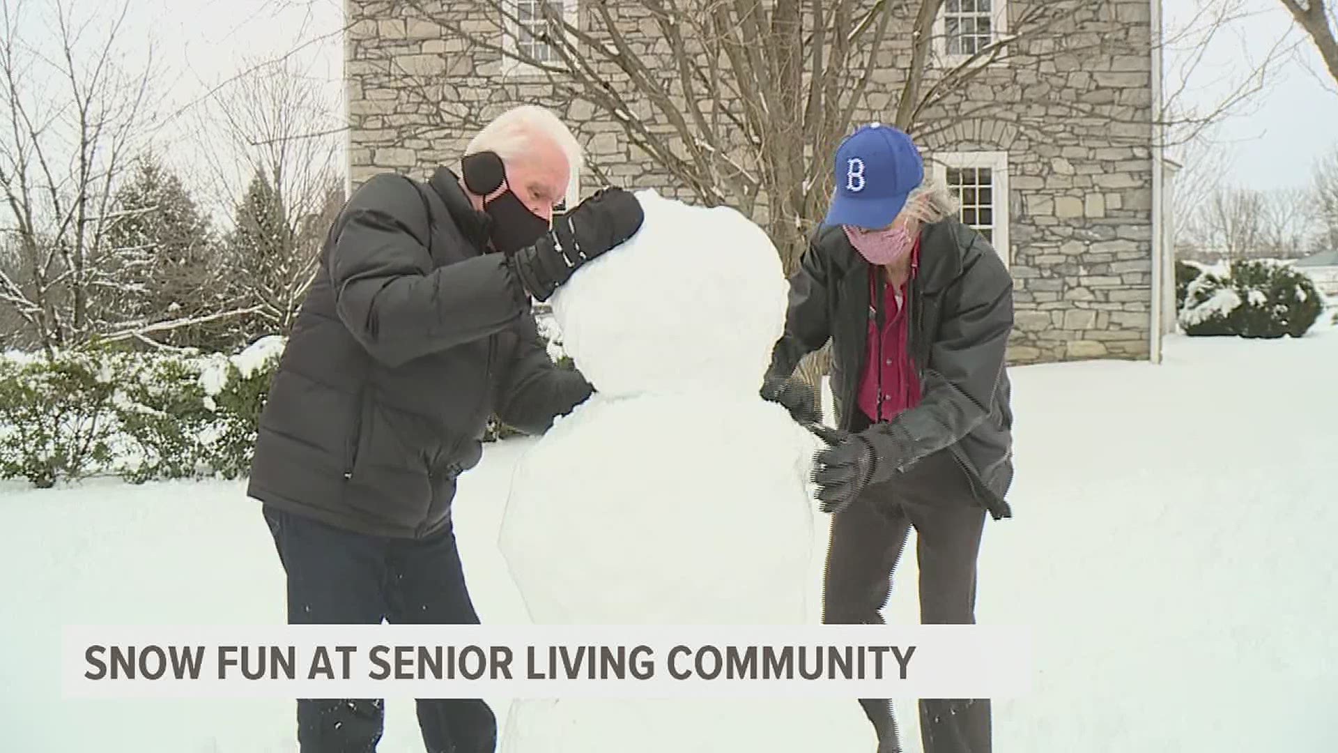 Residents build snowman at senior living community | fox43.com
