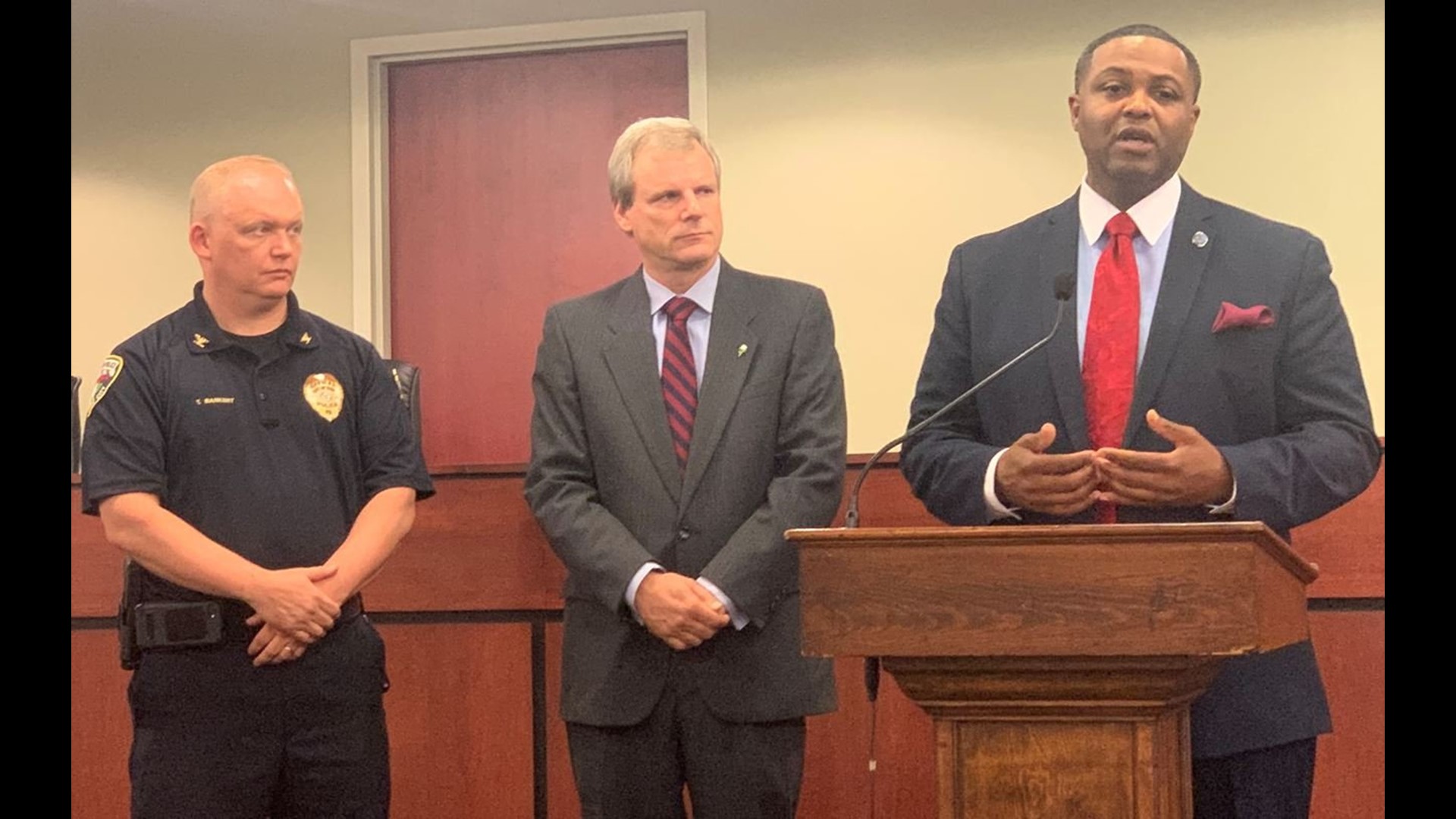 Mayor Michael Helfrich announces his choice for York City’s chief of ...