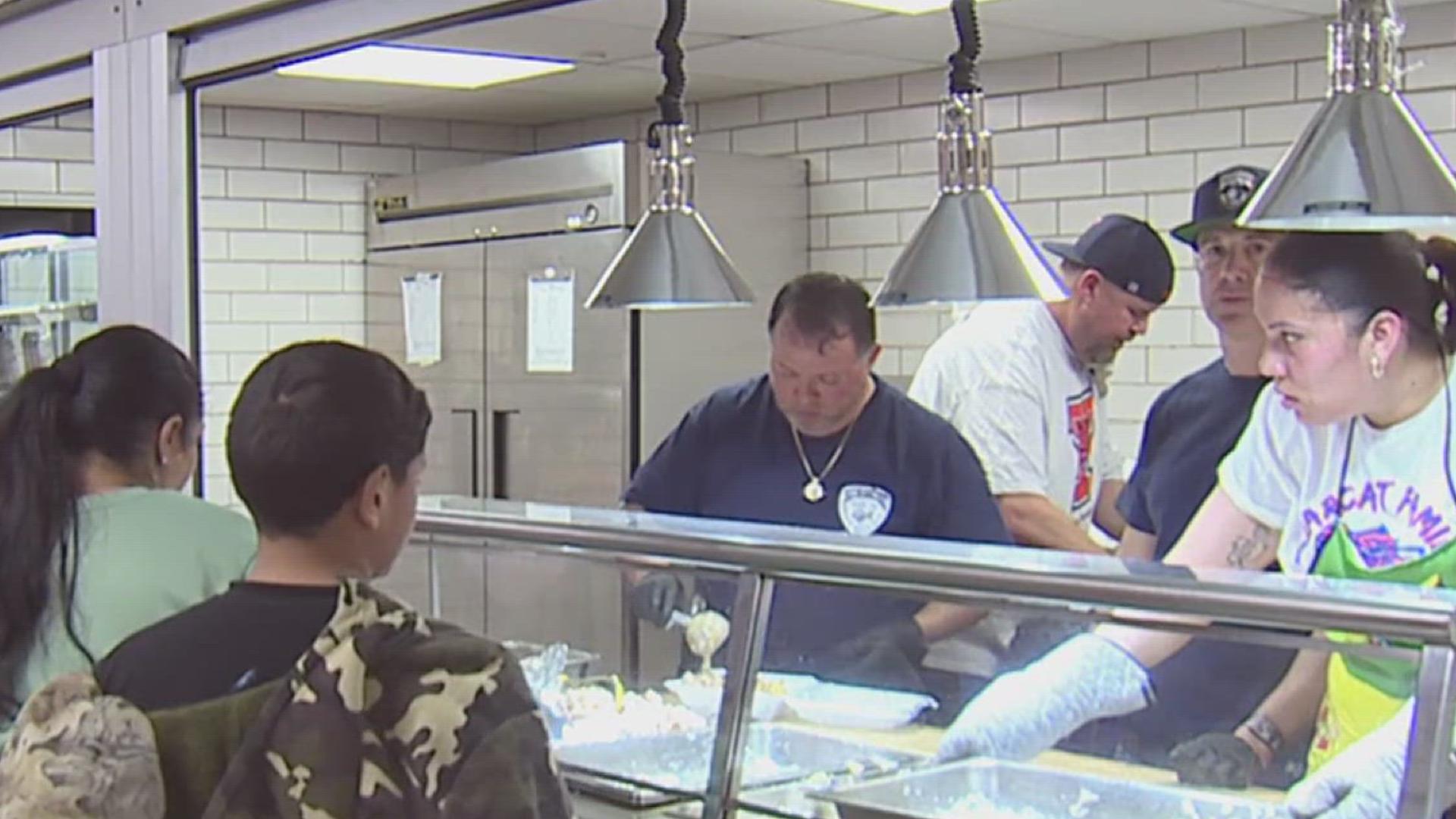 York City School Police offer free Thanksgiving meals, haircuts and ...
