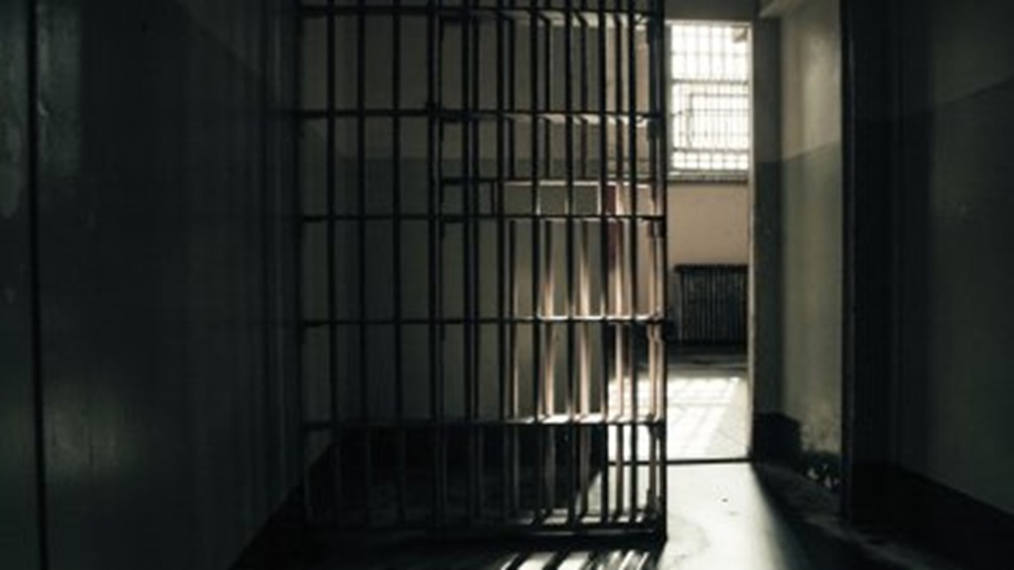 3 officers stabbed during riot at Hickman County prison | fox43.com