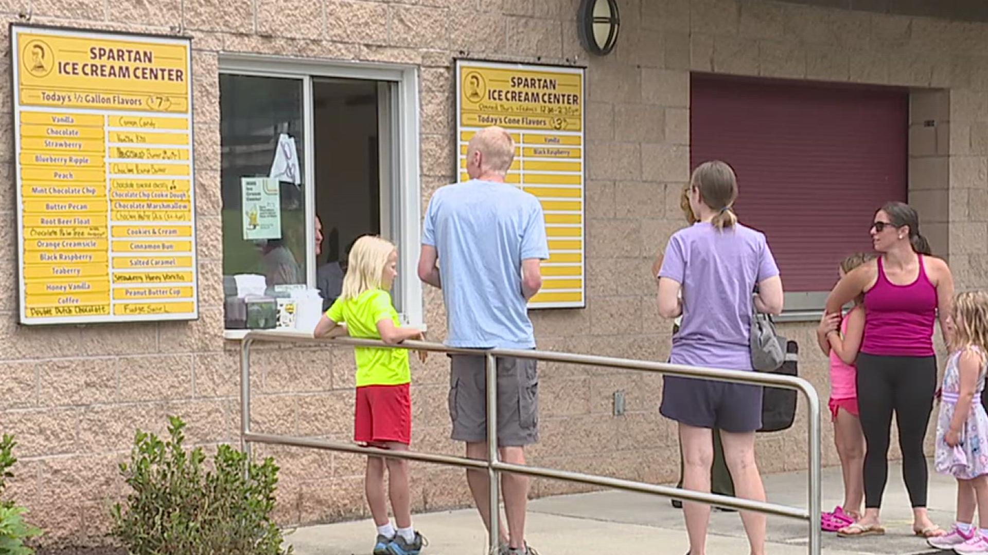 Milton Hershey students open summer ice cream shop | fox43.com