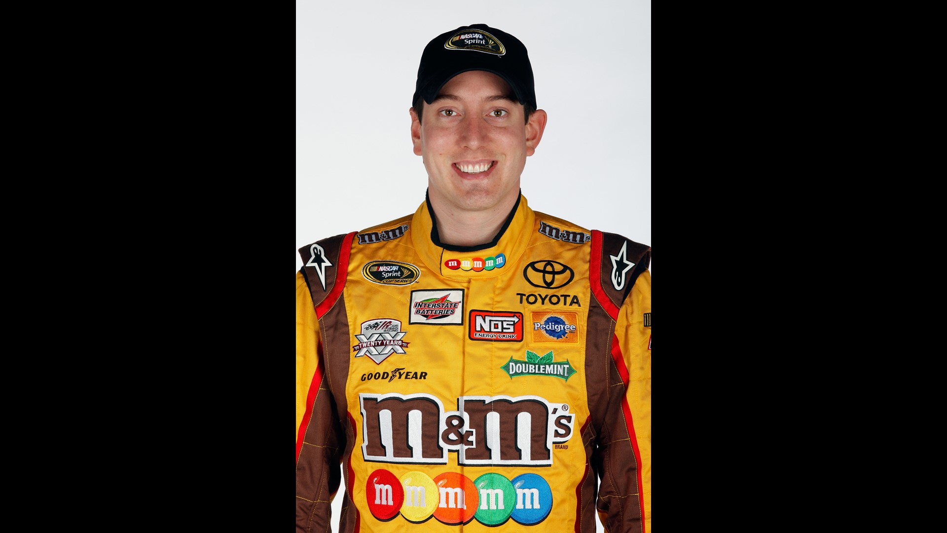 NASCAR driver, Kyle Busch, gets ready for Bristol | fox43.com