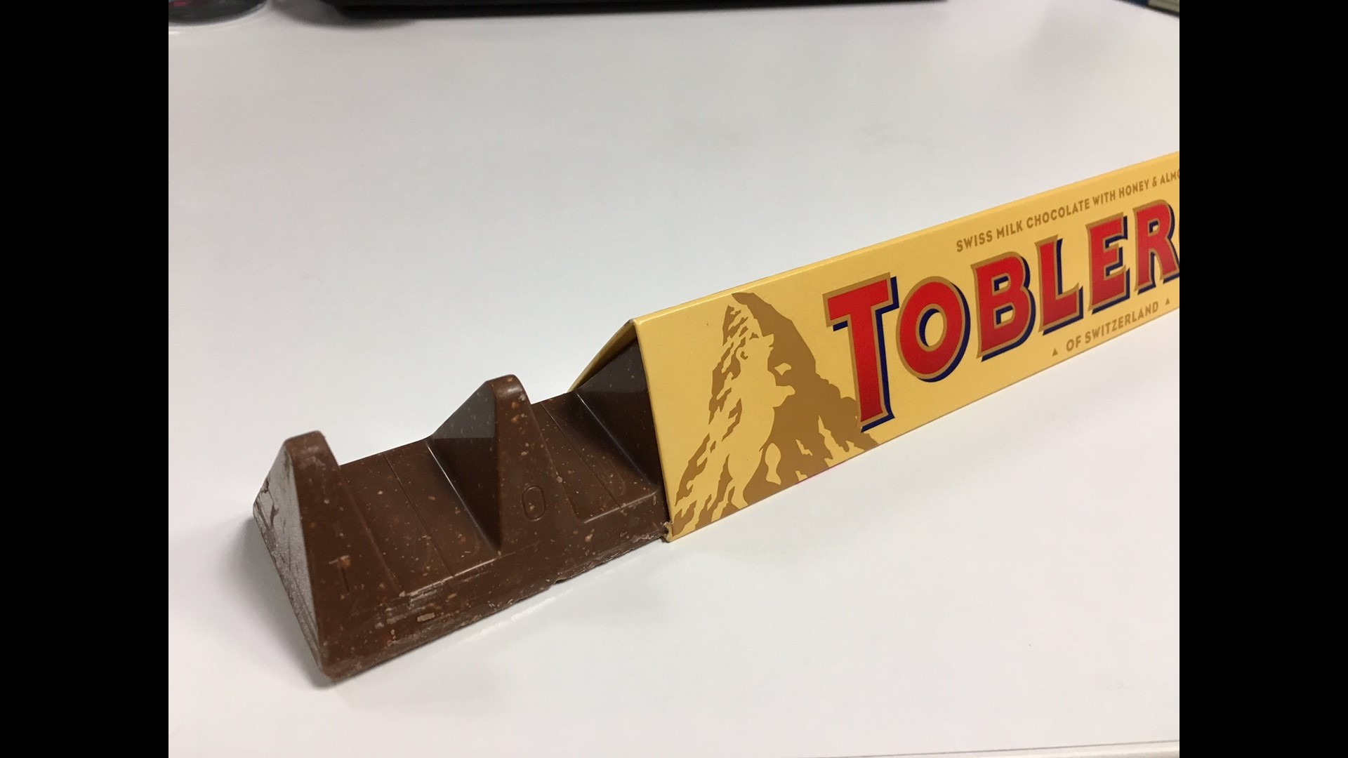 Toblerone changes its iconic shape and chocoholics go crazy | fox43.com