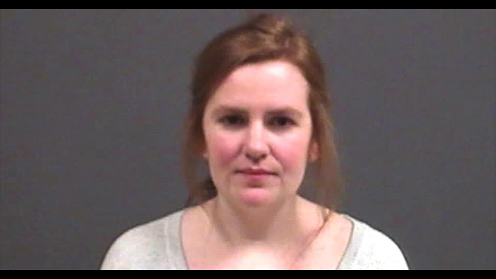 Teacher charged with DUI was reading email when she crashed | fox43.com