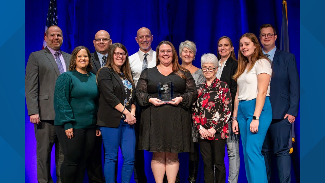Pa. celebrates Mifflin Co. teacher | fox43.com
