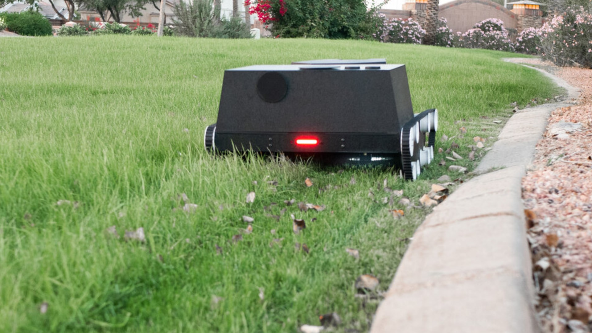 Yardroid: The all-in-one robot that will take care of your outdoor ...
