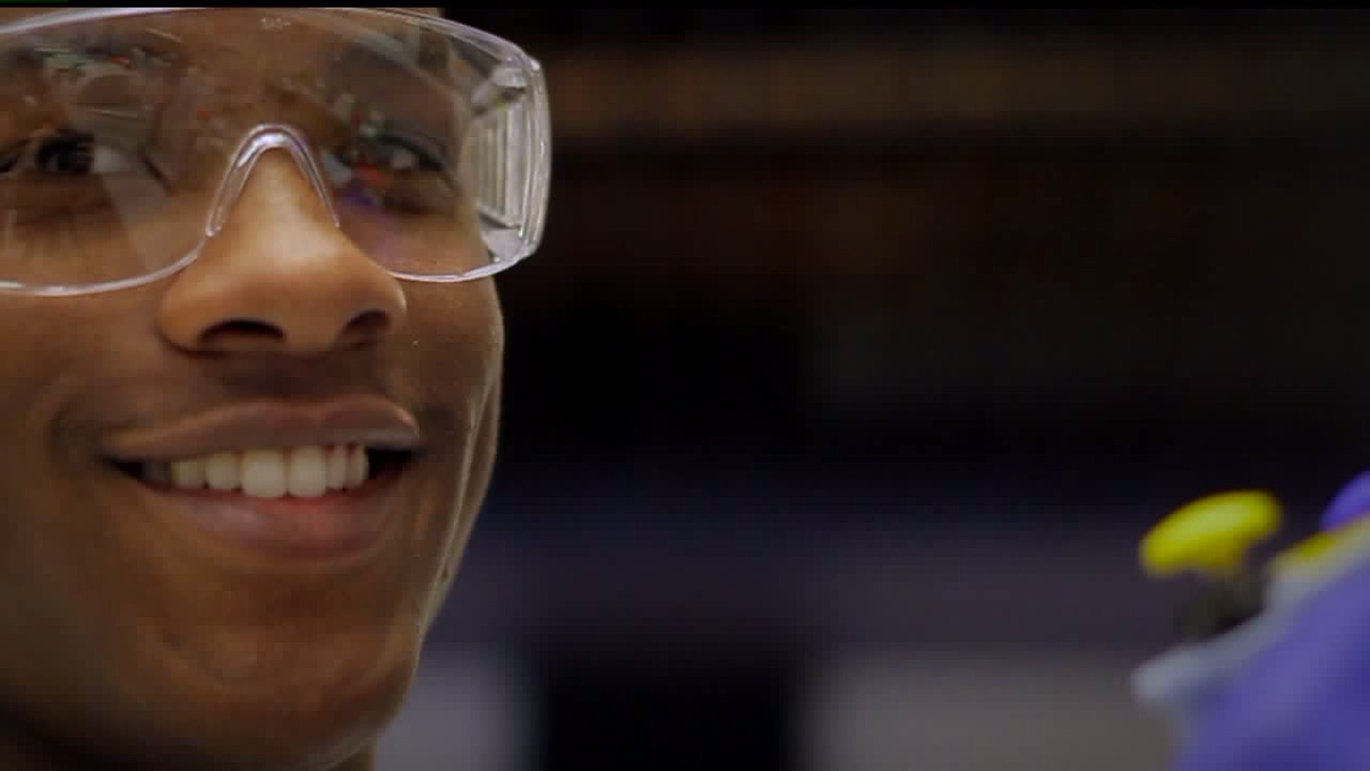 On the court or in the lab, Nathaniel Boyd drives for success | fox43.com