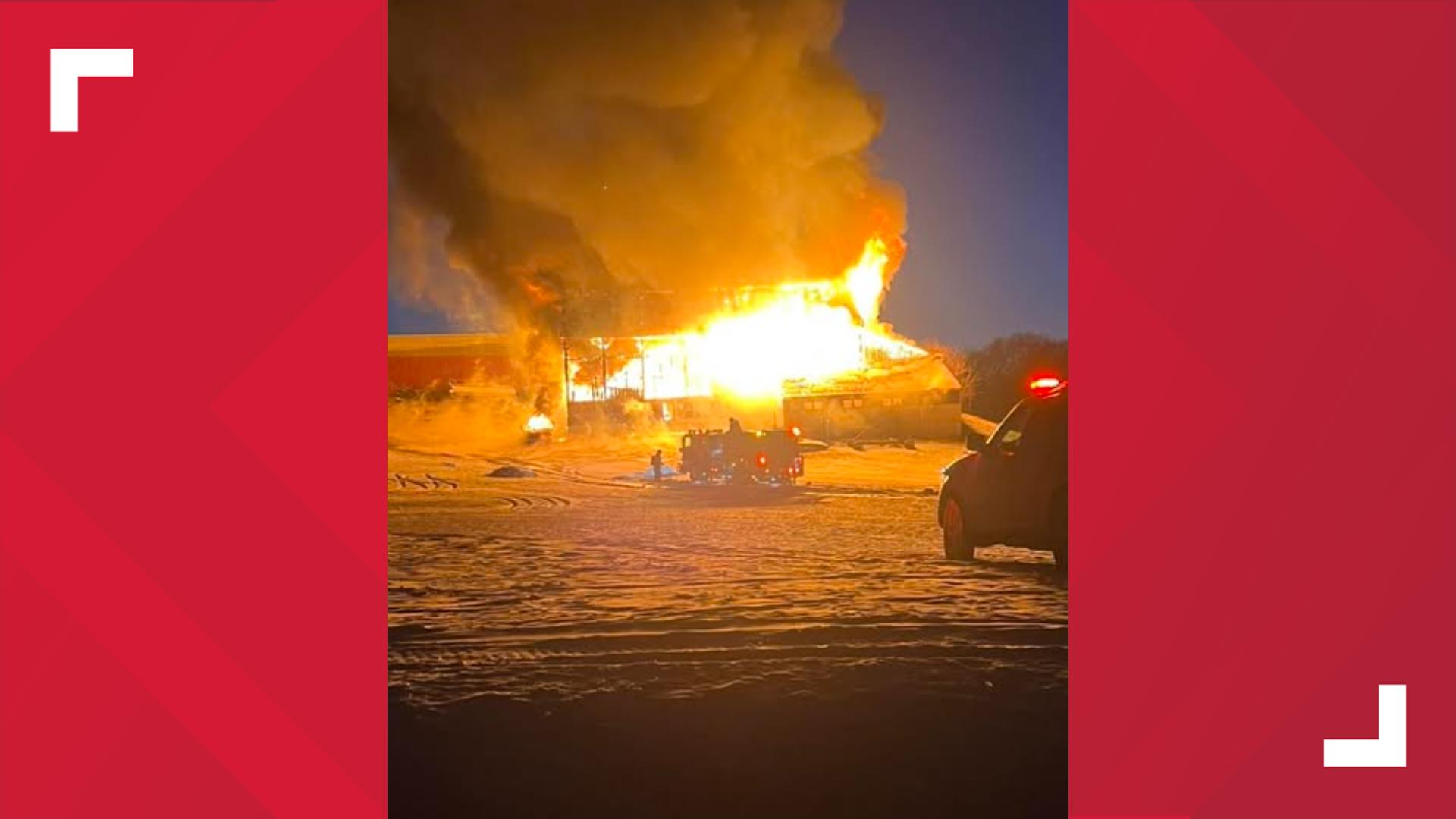 Crews respond to 2-alarm barn fire in Lancaster County | fox43.com