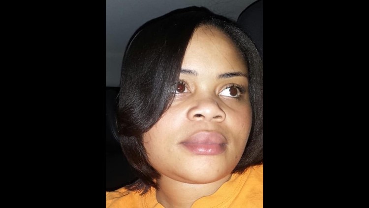 Fort Worth officer who killed woman in her own home resigns; mayor ...