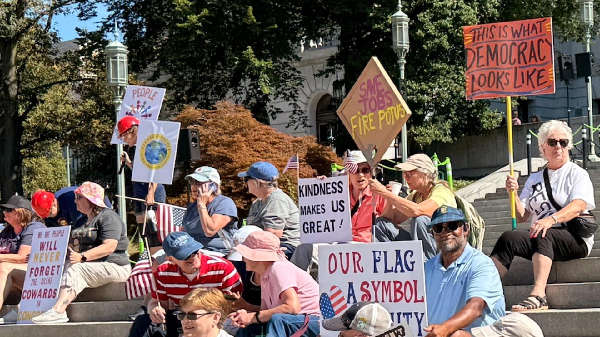 Harrisburg sees mass turnout for workers' rights protest | fox43.com