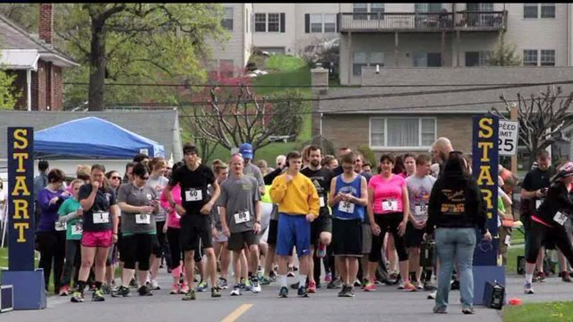 The Screaming Sirens Hero Run | fox43.com