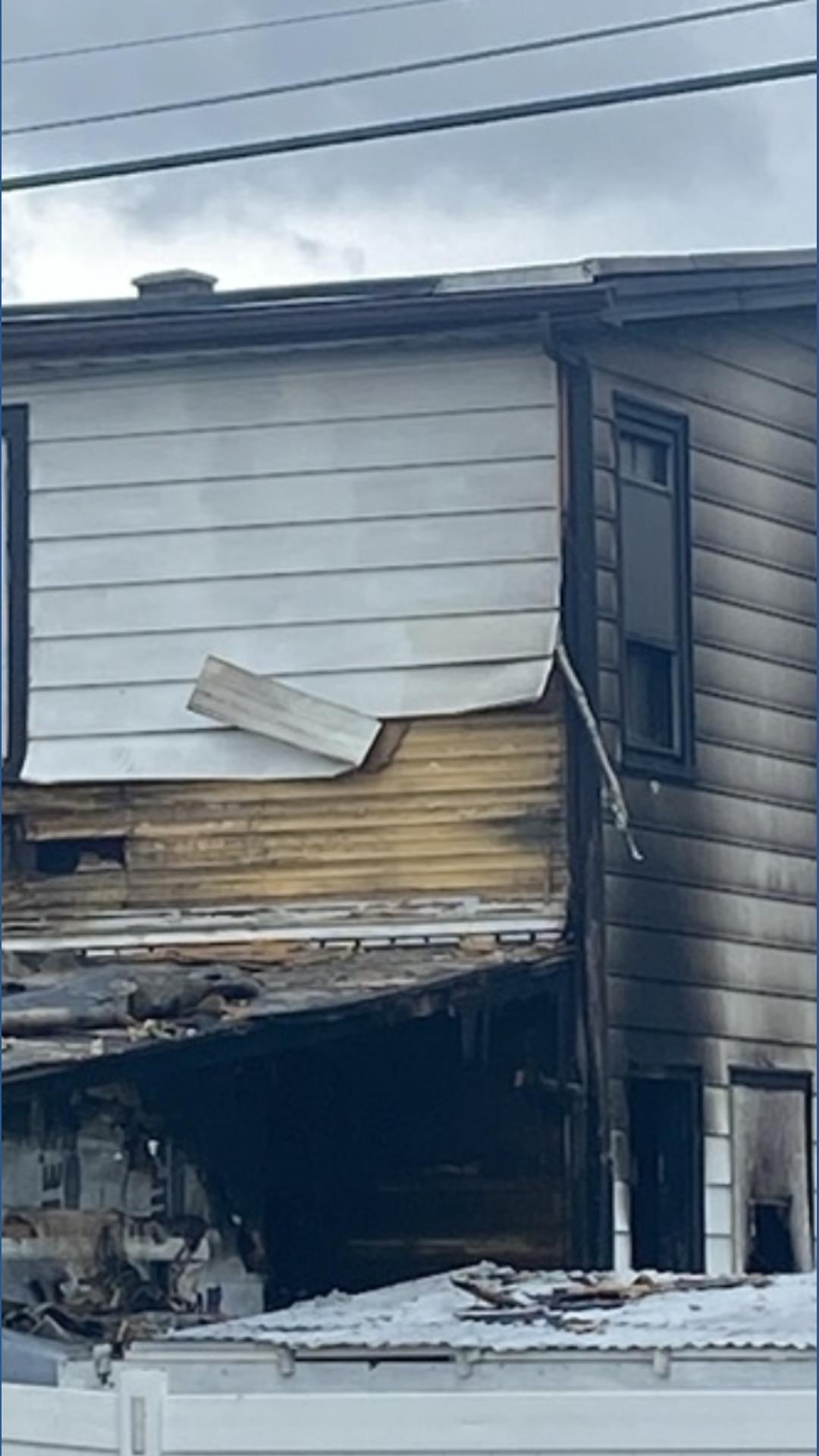 Emergency crews battle house fire in Lebanon County | fox43.com
