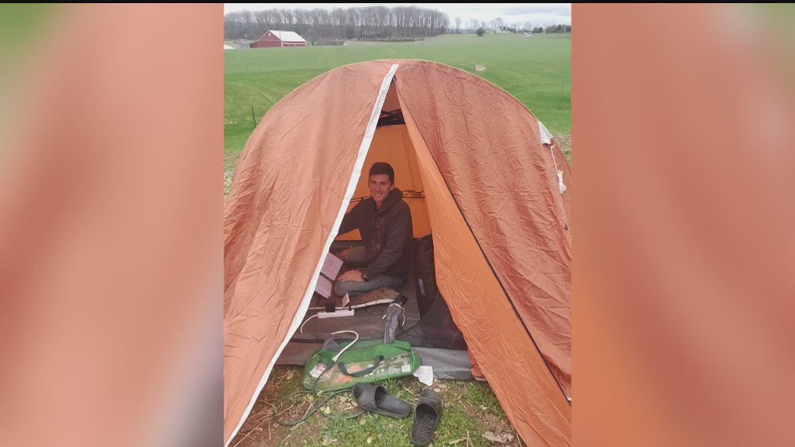 Military cadet overcomes challenge, turns tent into study space | fox43.com