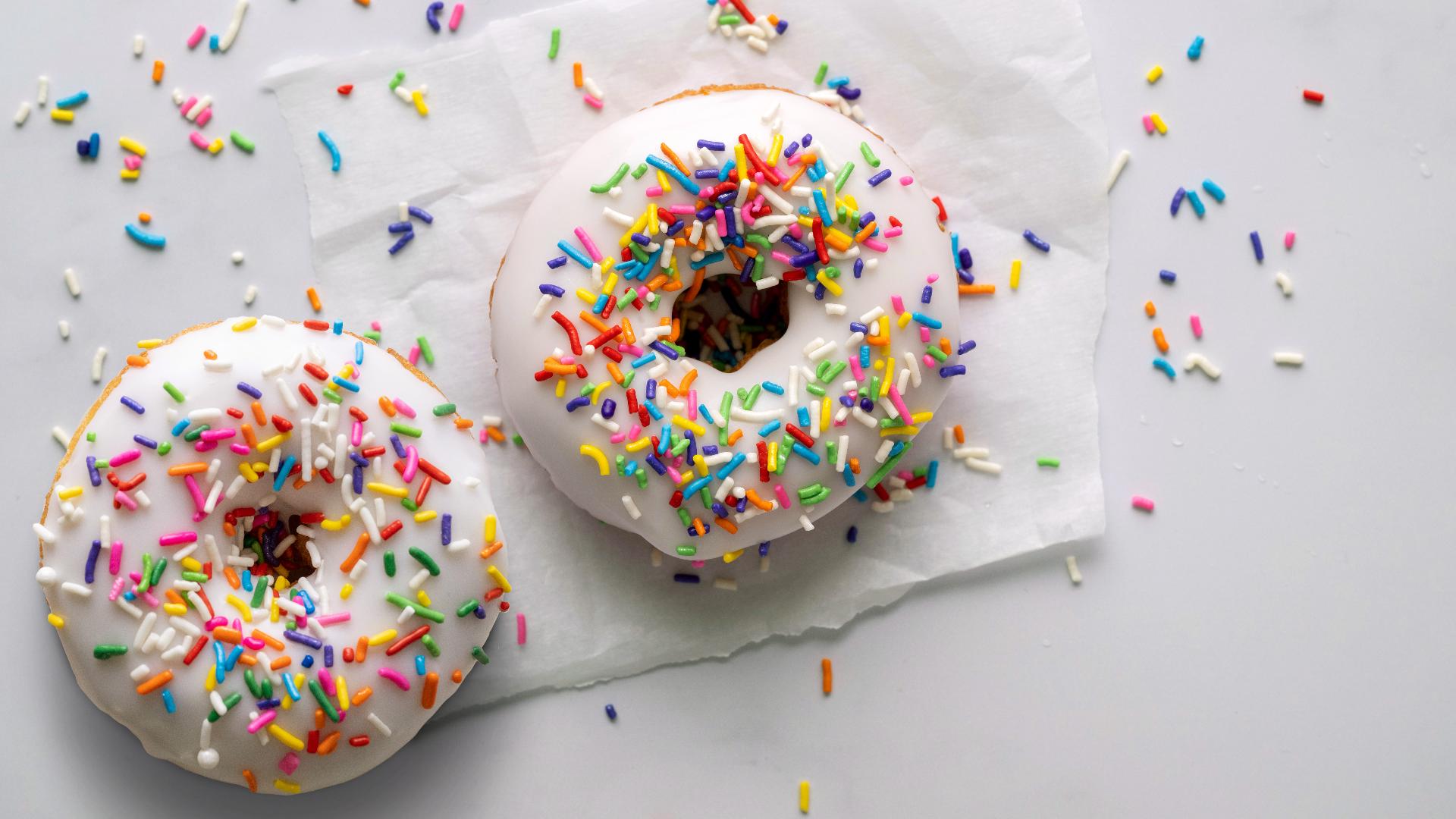 Duck Donuts offers BOGO donuts on National Sprinkle Day | wnep.com