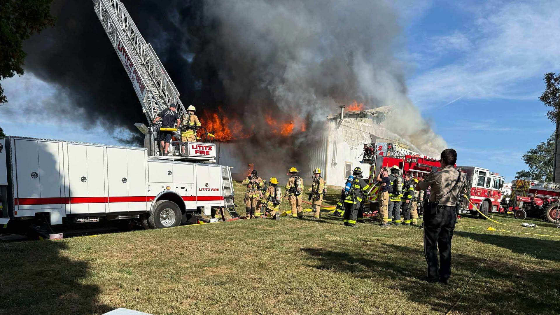Crews tackle two-alarm barn fire in Lancaster County | fox43.com