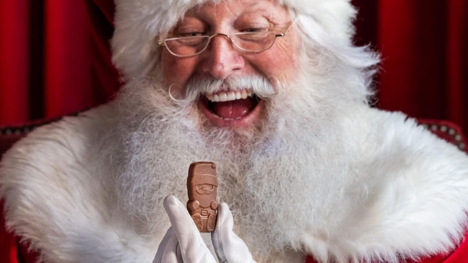 Hershey introduces new Santa-shaped Kit Kat | fox43.com