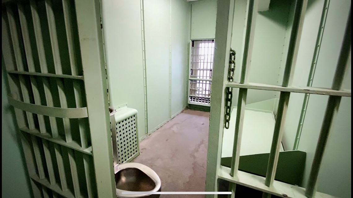 An Alabama county is preserving a jail cell where Martin Luther King Jr ...