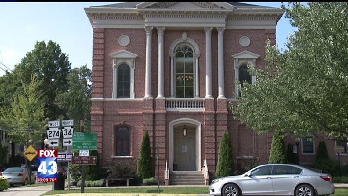 Sheriffs pack courtroom in Perry County concealed carry lawsuit | fox43.com