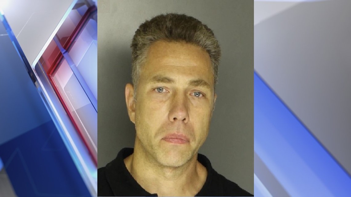 UPDATE: Police issue warrant for bank robbery suspect | fox43.com