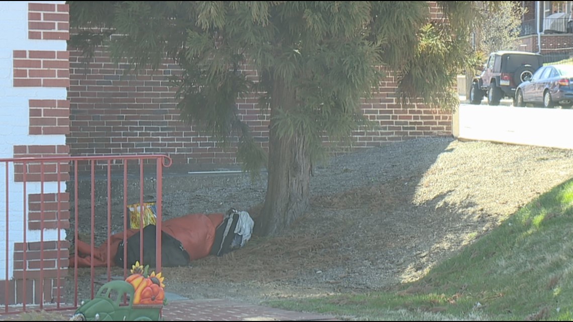 Homeless man at center of bench controversy in Red Lion | fox43.com
