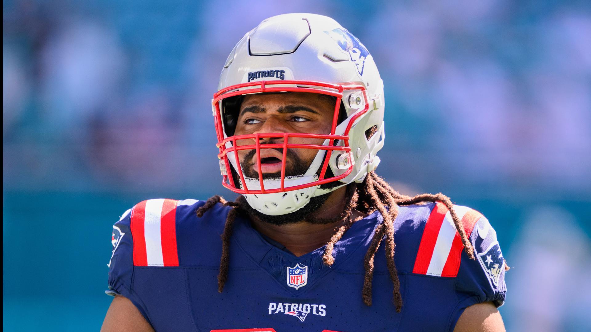 Steelers claim Lecitus Smith | fox43.com