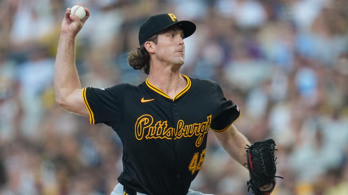 Bogaerts has RBI single, Merrell makes game-saving catch in 9th as ...