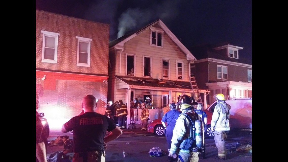 Three displaced after duplex fire in Steelton | fox43.com