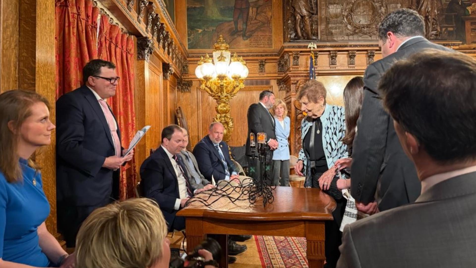 Esther Bratt's survival story honored at PA Holocaust event | fox43.com