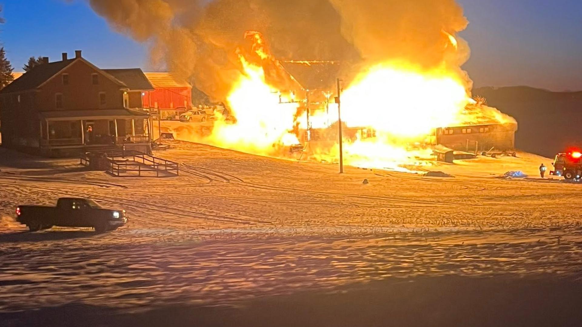 Crews respond to 2-alarm barn fire in Lancaster County | fox43.com
