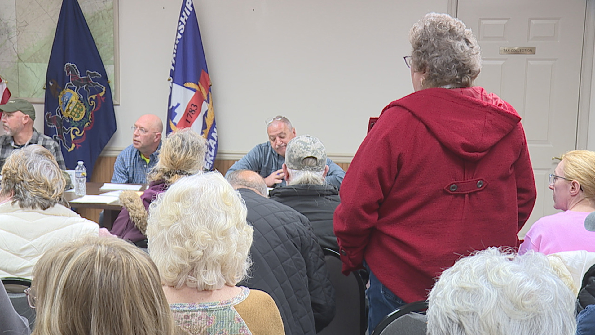 Hilton cuts ties with Minnesota hotel after ICE reservation controversy ...